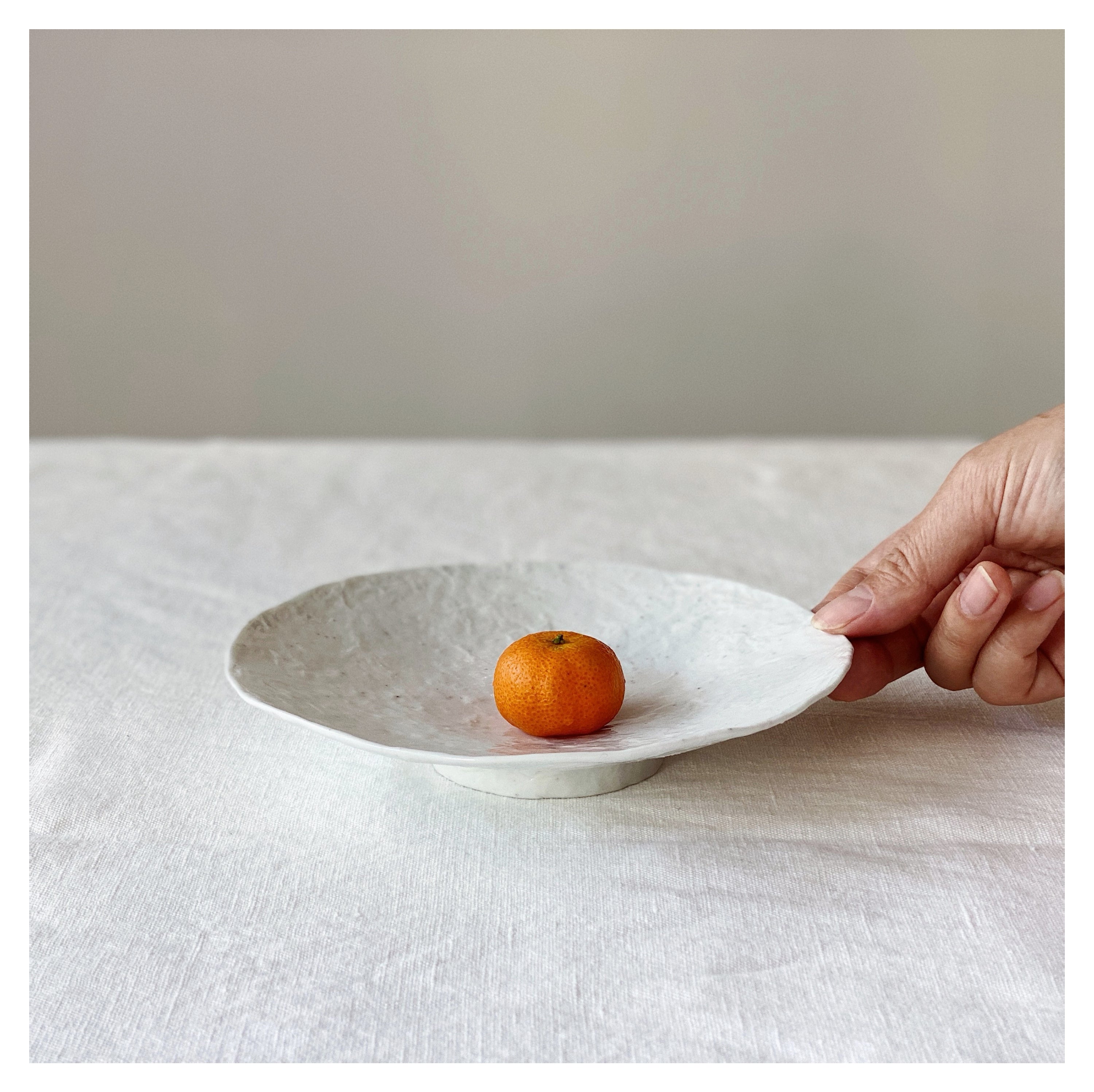 Moon Plate (보름달 굽 앞접시) by PARK Songkuk – Stroll