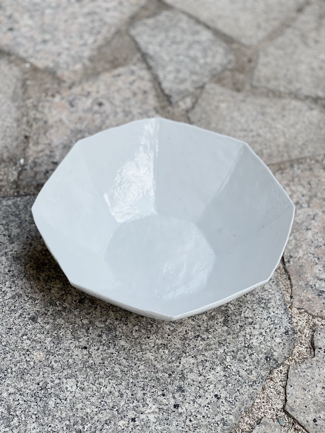 On The Table – Stroll